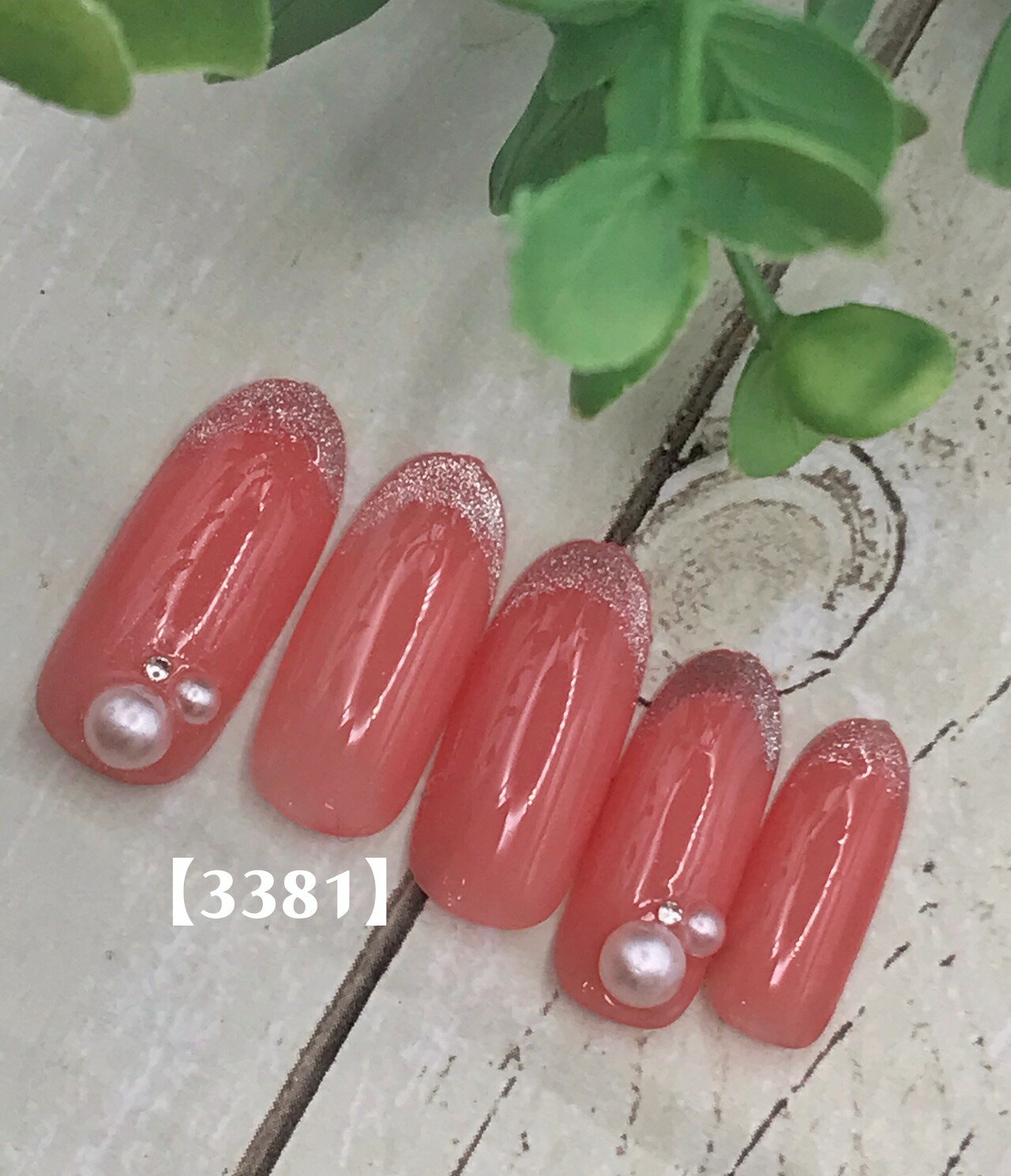 商品情報セット内容チップの装着・着脱の説明書チップを装着するテープ1回分サイズ/寸法サイズ寸法に関しましては、ご選択のチップ種類（ 「ロンルラウンド・ショートオーバル・カジュアルラウンド・カジュアルスクエア 」の中のいずれか）の画像に記載し...