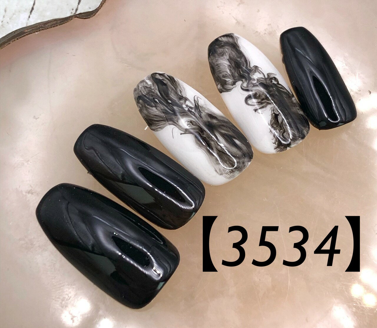 商品情報セット内容チップの装着・着脱の説明書チップを装着するテープ1回分サイズ/寸法サイズ寸法に関しましては、ご選択のチップ種類（ 「ロンルラウンド・ショートオーバル・カジュアルラウンド・カジュアルスクエア 」の中のいずれか）の画像に記載し...