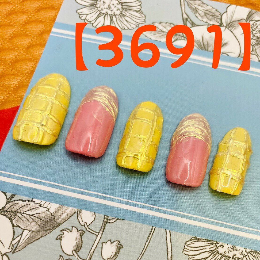 商品情報セット内容チップの装着・着脱の説明書チップを装着するテープ1回分サイズ/寸法サイズ寸法に関しましては、ご選択のチップ種類（ 「ロンルラウンド・ショートオーバル・カジュアルラウンド・カジュアルスクエア 」の中のいずれか）の画像に記載し...