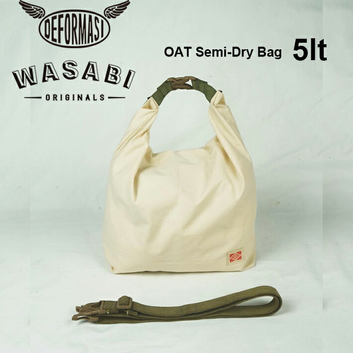 DEFORMASI（デフォルマシ）WASABI Original ”OAT Semi-Dry Bag 5L” ヴィンテージのランドリーバッグをベースに、Wasabiらしい遊び心あふれるスタイルにアレンジしました。 外側は丈夫なコットン100...