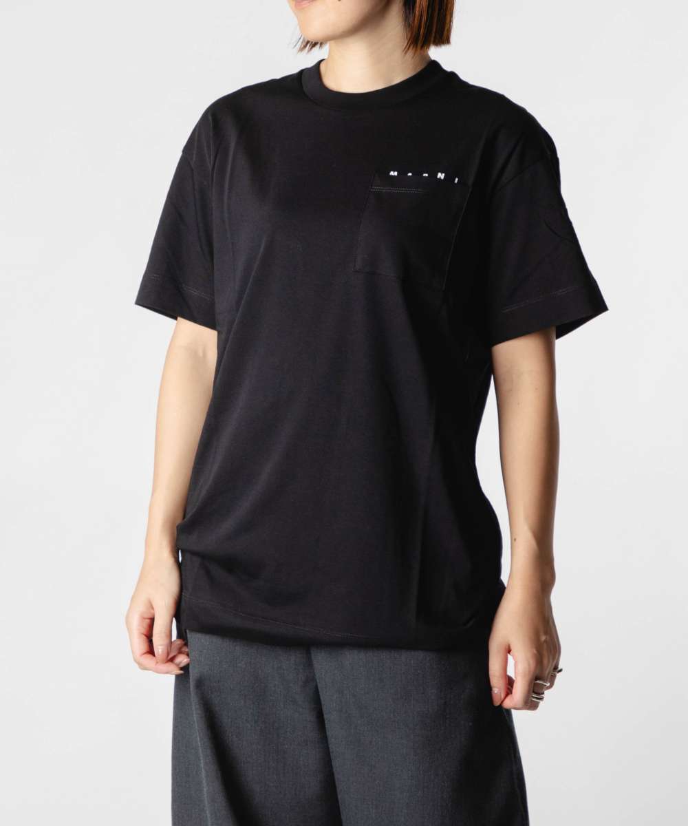 ITEM INFORMATIONマルニ MARNI KIDS COLLECTION MT272U キッズコレクション M01415 M00RF レディース Tシャツ1994年に大手メゾンの革部門も手掛けるCiwiFurs社のビジネスのひとつ...
