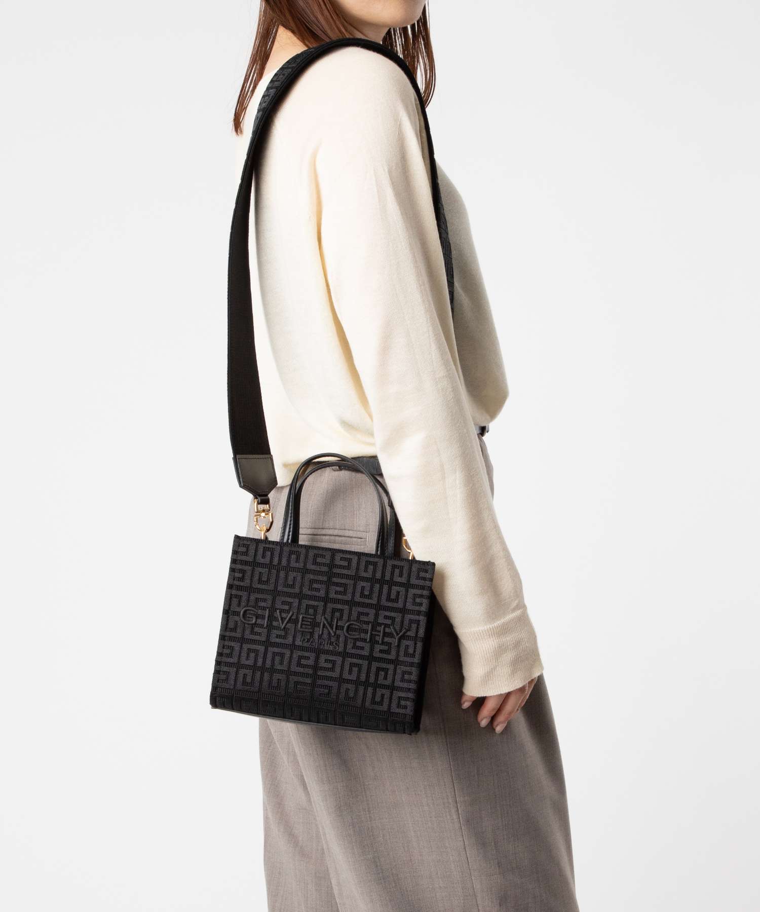 楽天市場】givenchy トートバッグ(バッグ・小物・ブランド雑貨 楽天市場】givenchy トートバッグ(バッグ・小物・ブランド雑貨