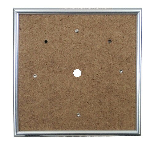 ●商品サイズ（単位mm):本体:157×157×13mm額幅：8mm、入る絵のサイズ：150×150mm●重量（g）:96g●包装サイズ:158x158x15mm●生産国:中国タテ・ヨコどちらでも使えます。白ひも800mm、壁かけ金具付