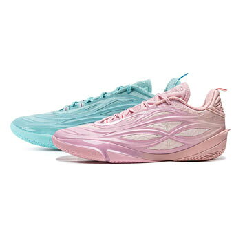 ↓↓↓探す手間が省けます！↓↓↓ MSM SHOE *幅広め　サイズやや大き目ですWade 808 5 Ultraシリーズは、屋内のプレーに最適です。ドロップインのスーパーブームミッドソールを搭載して、軽量で、抜群の接地感を提供します。アウ...