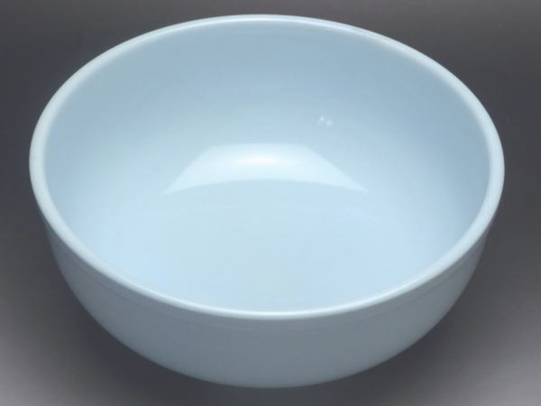 サイズ直径160mm×高さ68mm約400g等級説明この商品は、B級品です。鉄粉・歪み・色むら・研磨痕などがあります。在庫説明この商品は、弊社在庫商品です。通常、即日〜2営業日で発送いたします。※食器（陶器・磁器）の性質上、色むら・若干のサ...