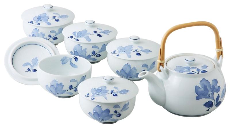 西海陶器 辻が花 蓋付茶器揃 11557サイズ:土瓶φ12.5×10cm・650ml、汲出φ10×7.5cm・175ml本体重量:2050g材質:器/磁器原産国:器/波佐見