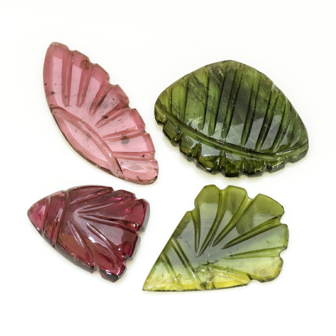 【宝石】 ・トルマリン 約10.0×12.5mm ・トルマリン 約8.3×19.7mm ・トルマリン 約12.9×17.6mm ・トルマリン 約13.5×17.3mm 【お届けにつきまして】 即日発送可能品となります。 15時までにご注文い...