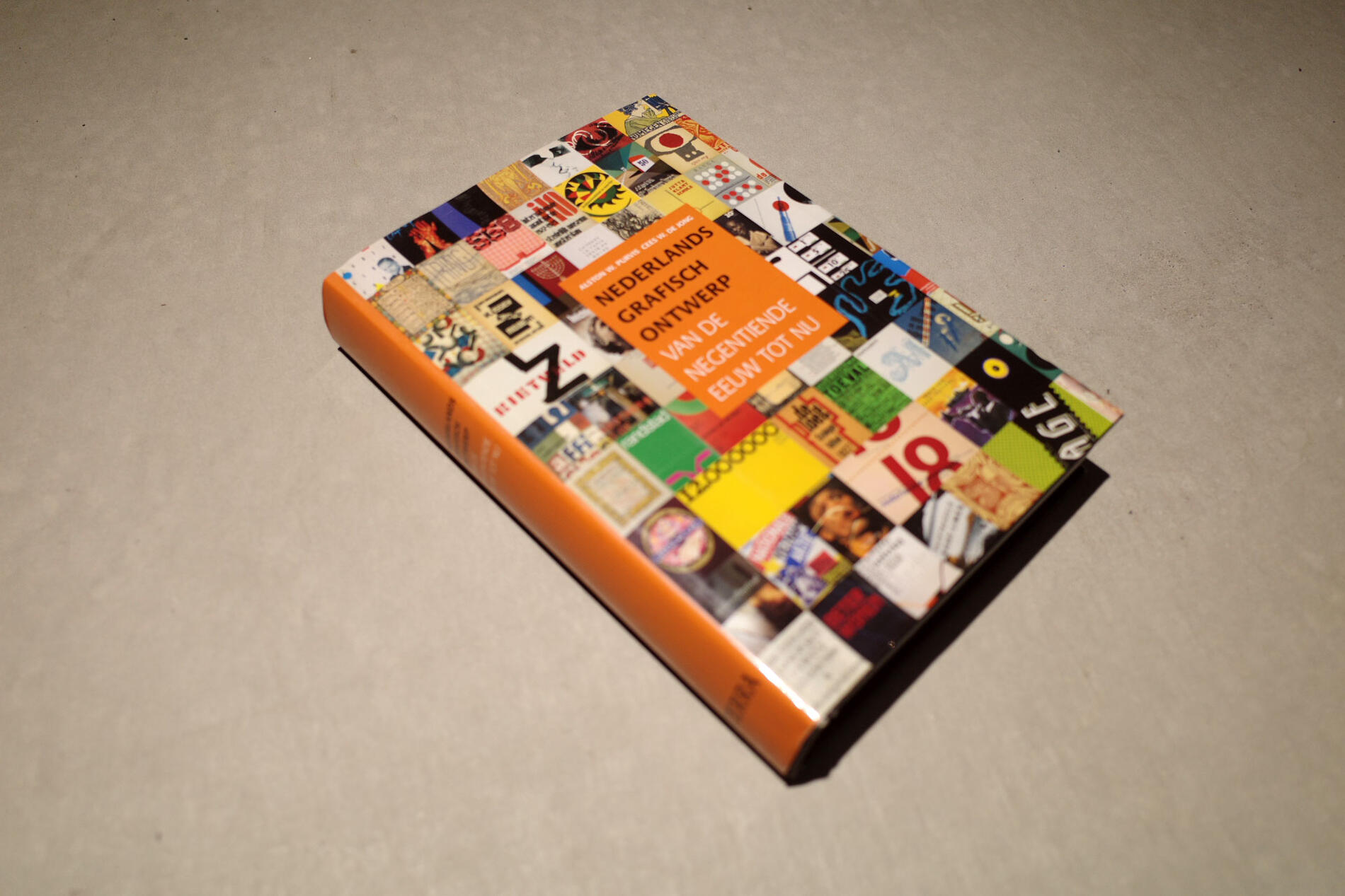 商品名 - Nederlands Grafisch Ontwerp: Van de Negentiende Eeuw tot Nu 出版社 - TERRA 著者 - Alston W. Purvis, Cees W. de Jong タイプ...