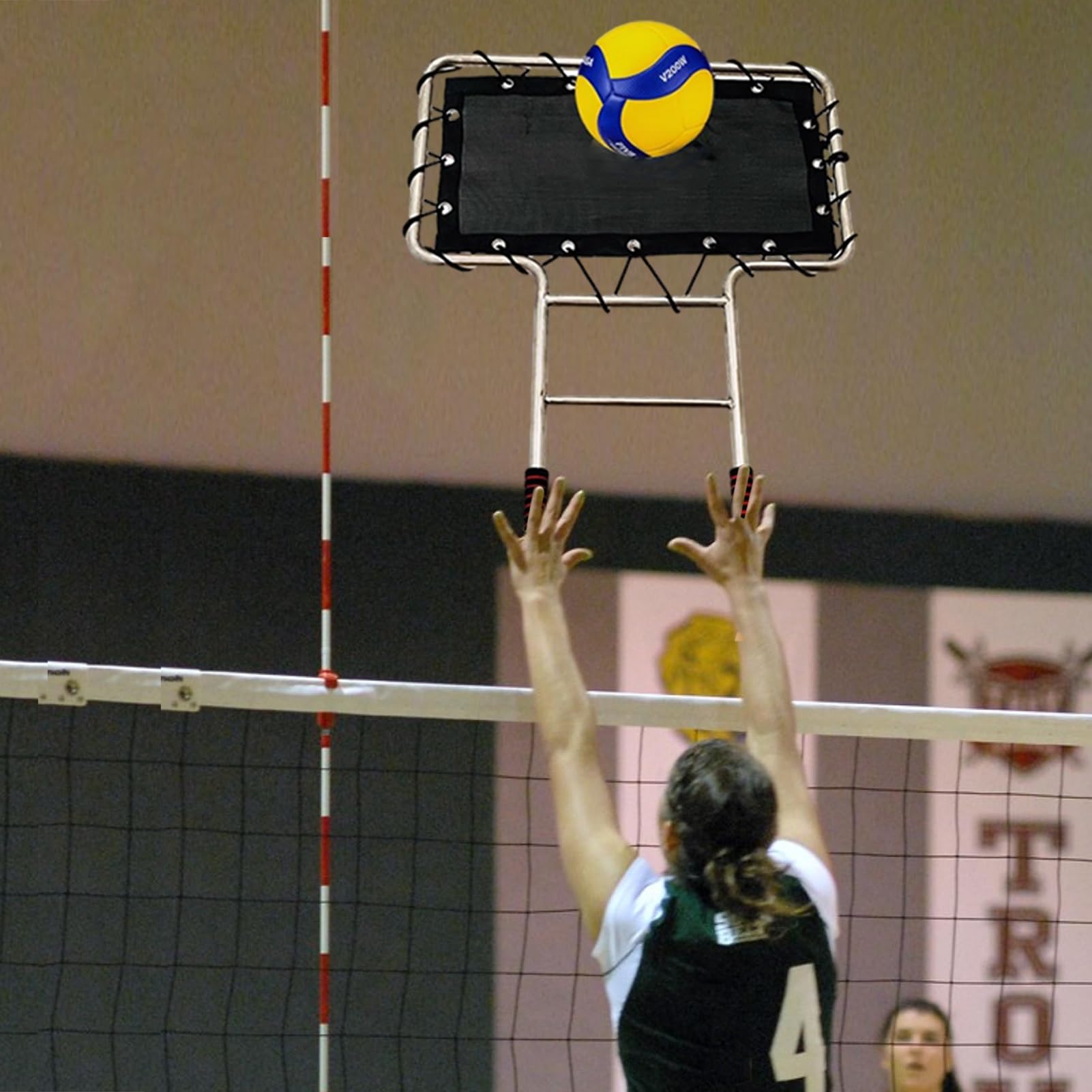 【 バレーボールブロックブラスター 】ブロック、ヒッティング、カバーリングなどのバレーボールドリルで、打球のプレースメントやカバーリングのツールとしてお使いください。【 丈夫なステンレススチール 】このバレーボールトレーニング用品は、フォー...