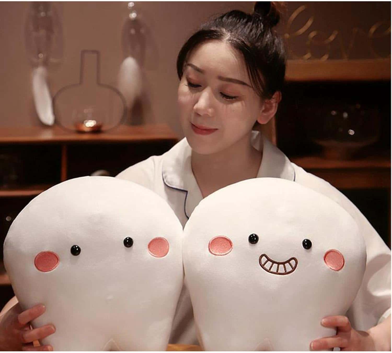 - カラー: 笑い, 萌え- サイズ: 25cm 0.16kg / 35cm 0.35kg- 高品質のぬいぐるみ。内層は弾力性のある高品質のPP綿、外層は柔らかいポリエステル製。環境に優しく無毒無臭、安全に遊べる。頑丈で耐久性を確保するため...