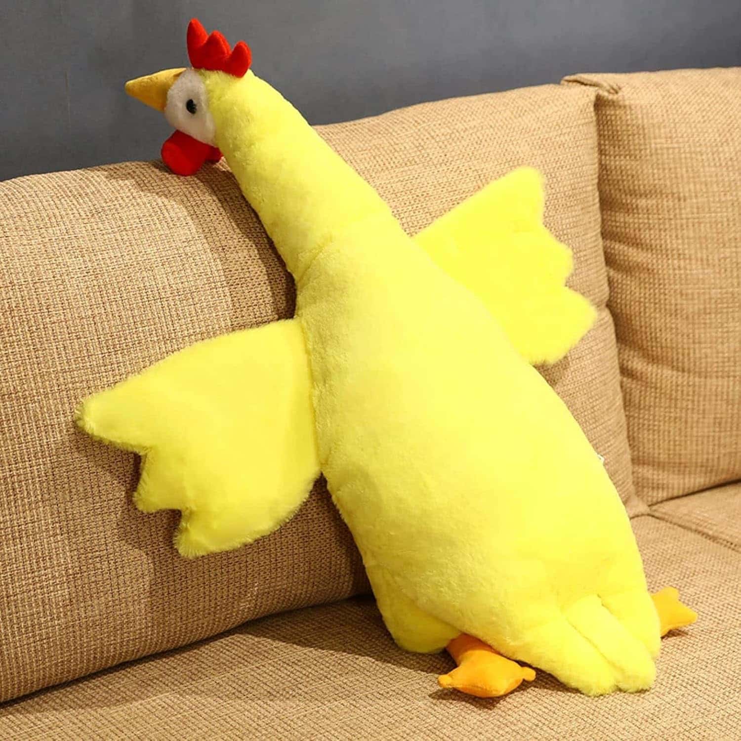 - カラー: イエロー、ホワイト - サイズ: 50cm、85cm、135cm - 鶏抱き枕は抱きしめやすい形で、触りたくなるフワフワな触り心地がリラックスさせ、ストレッチ解消に効果的。 - 内部はPP綿充填で高弾性があり、押し出しに強く変...