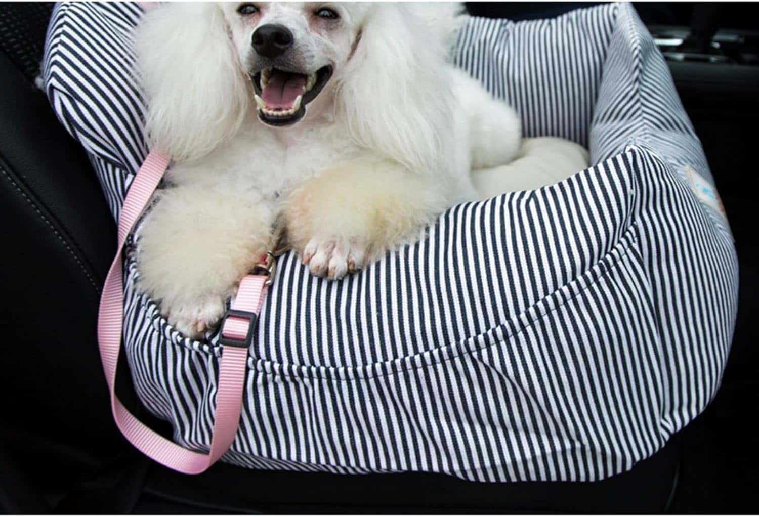 - カラー: ブラウン、ブルー、魚柄- サイズ: 55*50*30cm- 高品質素材＆耐久性: 天然材質使用、PP綿たっぷり充填、弾力性抜群、形崩れしにくい、噛みにくく丈夫で長持ち- ペットと一緒に後部座席に乗れる: ファスナー付き、可視メ...