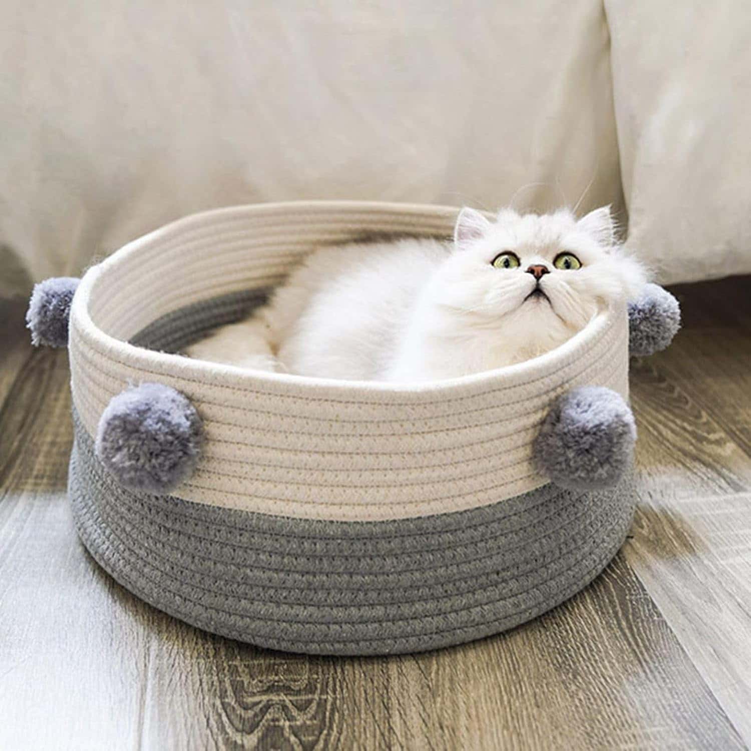 - カラー: カーキ、グレー、ピンク- サイズ: 直径40cm x 高さ16cm- 材質: 天然コーンフレーク製、滑らかでシンプルなデザイン- 使用季節: 通気性があり、夏は涼しく、冬は暖かい- 特徴: 強力な通気性、蒸し暑さ回避、ペットに...