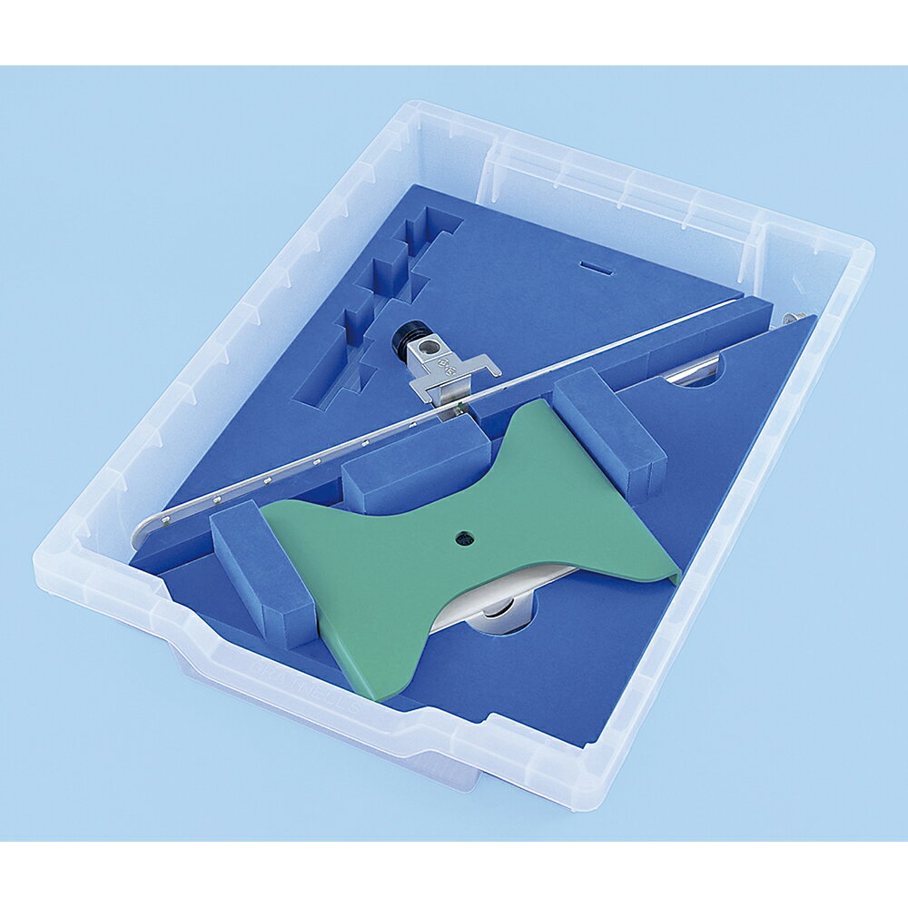 ●スタンド取り付け型のてこ ●スタンド・ケース付きの商品です。 ＜仕様＞ 商品コード：C15-1007-10 型式名：KG-SC 大きさ：440mm（支柱）、400mm（うでの長さ） うで：アルミ製、12等分（穴の間隔30mm） 支柱：金属...