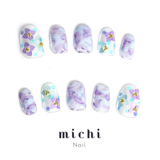 [商品説明]雨の日に合わせやすい、紫陽花をイメージしたデザインネイル。色味が寒色系で一見クールな印象ですがよく見るとハートのホログラムで作られている紫陽花がキュートさも加えてくれています♪クリアの部分をあえて残したマーブルアートが梅雨っぽさ...