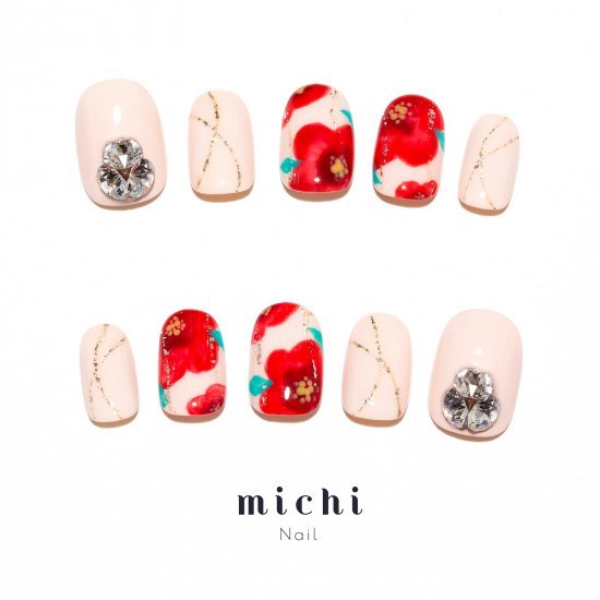 [商品説明]定番のツバキのお花を咲かせました。ベージュで大人カラーにしてみました。ポイントにVカットストーンでビジュ盛りに。