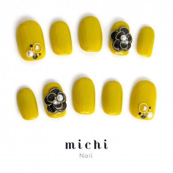 [商品説明]大人セクシーなマスタード色の秋っぽネイル♪