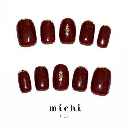 [商品説明]お洋服に合わせやすいシンプルなデザインですがワンポイントで人と被らないストーンアートを施しました。