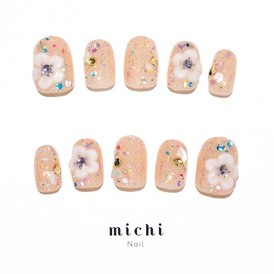 [商品説明]ヌーディーカラーで合わせやすくアートはキラキラで目立つ感じにしました。