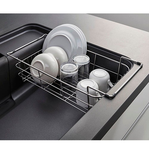 洗い物をシンク内で水切りできる水切りカゴでシンクまわりがすっきり。プラスチック製のキズ防止カバーだけでもお求めいただけます。（商品管理番号1365974）W21.0 x D45.0 x H13.2cm適合商品品番ハイブリッドクォーツシンク用
