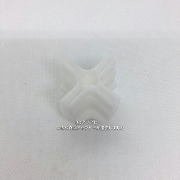 INAX LIXILのパーツ【KG-TP4(A)】は、信頼性と耐久性を兼ね備えた部品です。この製品は、特に住宅設備のメンテナンスや修理において重要な役割を果たします。高品質な素材を使用しており、長期間にわたって安定した性能を発揮します。設置...