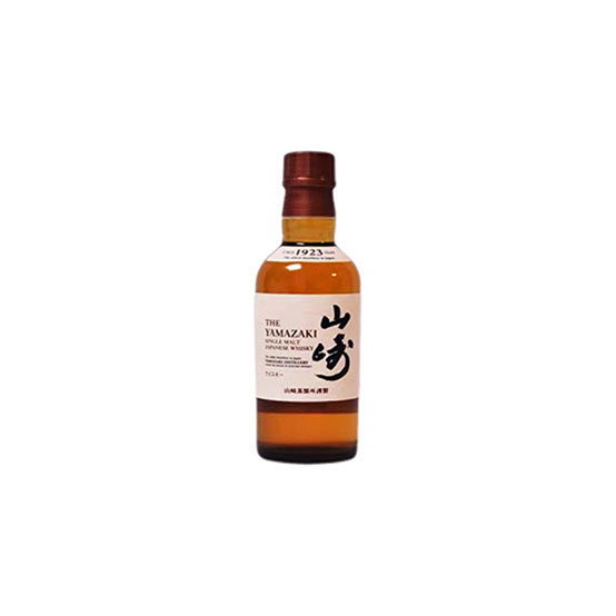 やわらかく華やかな香り、甘くなめらかな味わい。 新たな試みとして、当社が保有する多種多様な原酒の中から「ワイン樽貯蔵モルト」を使用し、「山崎」を語る上で欠かすことのできない「ミズナラ樽貯蔵モルト」など複数の原酒とヴァッティングしました。それ...