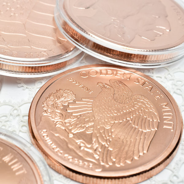 商品説明(必ずお読みください) 商品名 アメリカ産 純銅メダル（レプリカ） 商品説明・補足等 アメリカ産の純度99.9%の銅(カッパー)を使用した大きなレプリカメダル（コイン）。 種類は・・・ ■アメリカバイソン（バッフォロー）とインディア...