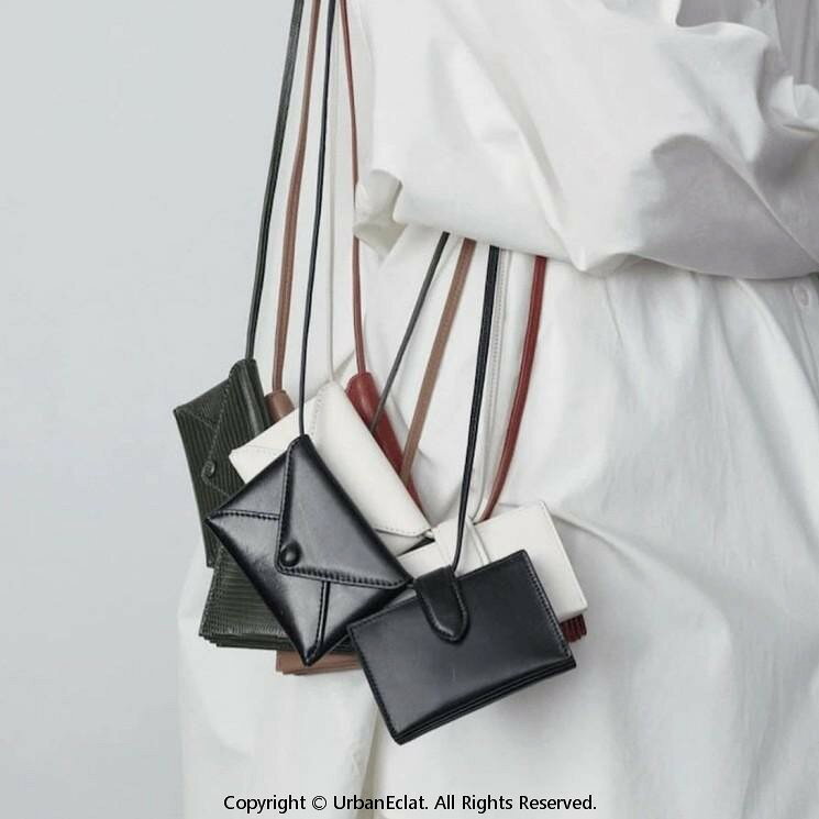 ・カテゴリ: 小銭入れ・素材: 複合牛革・柄: 無地・デザイン: ステッチ・スタイル: ストリート・性別: ユニセックス・裏地素材: ポリエステル・開閉: 3つ折り・カラー展開: ホワイト、ブラック、レッド、カフェオレ、ブラウン・シーン: ...
