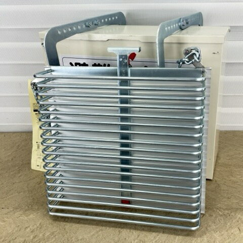 避難はしご【中古】良品 マルニシ 型式番号は第19-21号 長さ5.8m 金属製避難はしご つり下げはしご 折り畳み式 国家検定/517600有 商品詳細 収納箱サイズ(幅/奥行き/高さ): 約 50.5/17.5/41.5 cm ※素人寸...