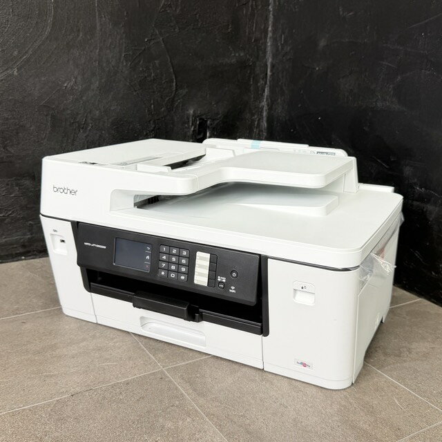 商品詳細 型番: MFC-J7100CDW 製造番号: E81435G5H233304 付属品: 保証書以外揃っています。 サイズ(幅/奥行き/高さ): 約 57/47/30.5 cm ※素人寸法です。若干の誤差はご了承下さい。 商品は写真...