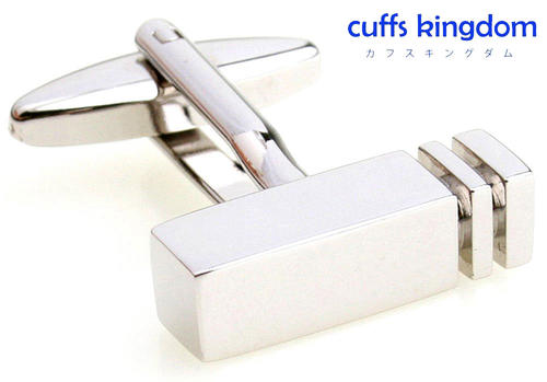 商品材質：銅（装身具真鍮＋電気メッキ） 商品サイズ：6x20mm 重量：約18g 高品質で、長く使って頂けるお品です。また、発送時に一つ一つ検品を行っております。カフスキングダムは リーズナブルな品からオリジナルの品まで幅広いカフスボタンを...