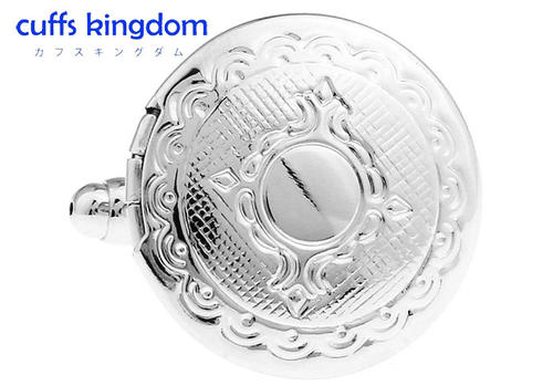 商品材質：銅（装身具真鍮＋電気メッキ） 商品サイズ：φ20mm 重量：約12g 高品質で、長く使って頂けるお品です。また、発送時に一つ一つ検品を行っております。カフスキングダムは リーズナブルな品からオリジナルの品まで幅広いカフスボタンを取...