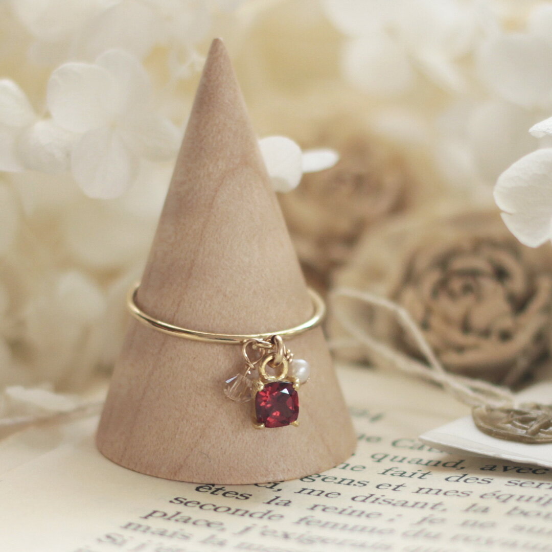 商品情報素材石のサイズ6mm✕4mm使用素材：14K Gold Filled、クンツァイトサイズ9、11、13号でご用意しています。サイズ選択の項目よりお選び下さい。Chance Rings 14KGF 18KGPガーネット天然石リング9号...