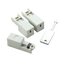 オフィスやご家庭で使用されているネットワークハブの無断使用や誤使用によるネットワーク障害を防止するために空きポートに装着する鍵付プロテクタです。■RJ-45コネクタポートを丸ごとカバーします ■鍵付なので、無断使用・誤使用を防げます ■埃カ...