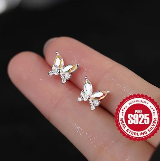 モザイク素材: ジルコン（キュービックジルコニア） 主な素材: シルバー925