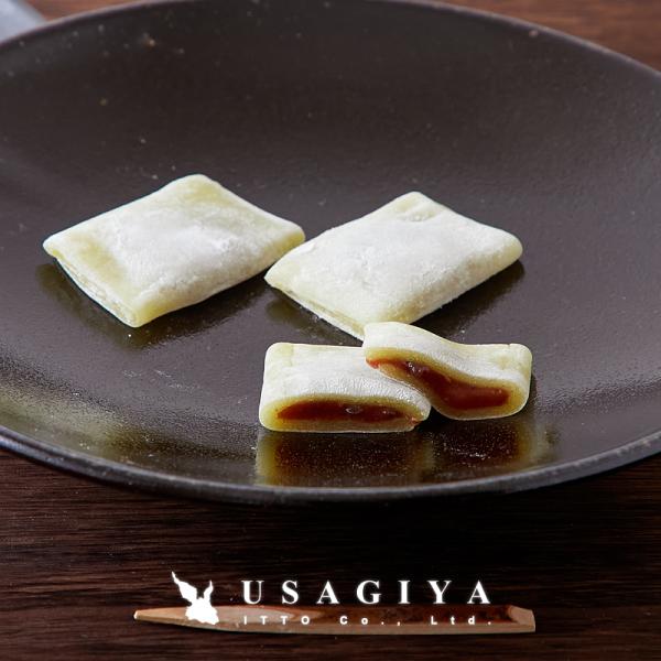 ■原材料名水飴（国内製造）、つぶあん（砂糖、小豆、水飴、寒天）、餅粉、マルトース、砂糖、抹茶／トレハロース、ソルビット、カゼインNa、リン酸塩（Na）、増粘多糖類、乳化剤、着色料（クロレラ）、香料、（一部に乳成分・小麦を含む)■内容量10個...