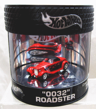 2005 HWコレクティブルDX 1/64　『"0032" ROADSTER』　7000台限定シリアルナンバー入りです。アメリカより直輸入商品です。パッケージサイズ：（高さ）11.5×（直径）11cm京商で発売されていたものよりDX仕様にな...