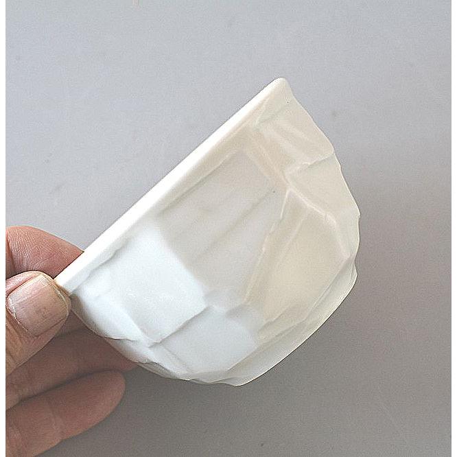 SPECIFICATION Size φ8.8×高さ5.5cm Material 陶磁器 Made in 国産 Function 電子レンジ可・食洗機OK COMMENT 陶器は焼成中に収縮しますのでサイズ、重さには多少誤差があります。お色...