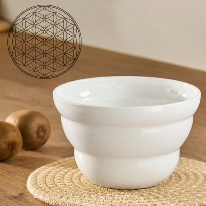 フラワー・オブ・ライフのシンボル入り ボウル黄金比の曲線美を持つボウル。シリアル、スープ、丼もの、果物やデザートなど幅広い用途で活躍します。 底面には「生命の花（フラワー・オブ・ライフ）」のモチーフが入り、使うたびに気持ちを和ませます。 サ...