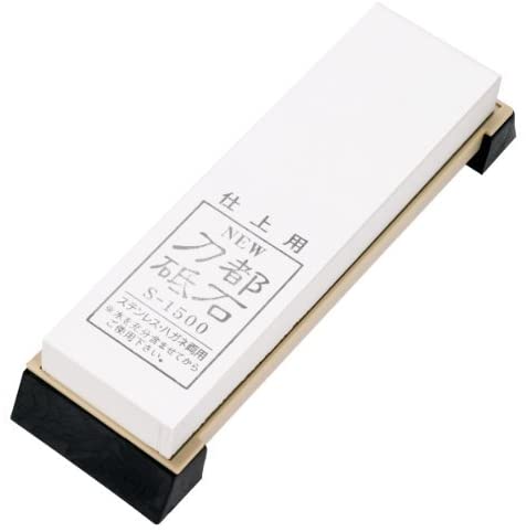 サイズ 約180×50×17mm 粒度 ＃1500 重量 約460g 包装 台紙ブリスター 包装重量 約477g 包装サイズ 約9×2.5×4.3cm 生産国 日本 備考欄 台紙裏研ぎ方説明付切れ味の落ちた刃物のお手入れに。 最低限揃えてお...