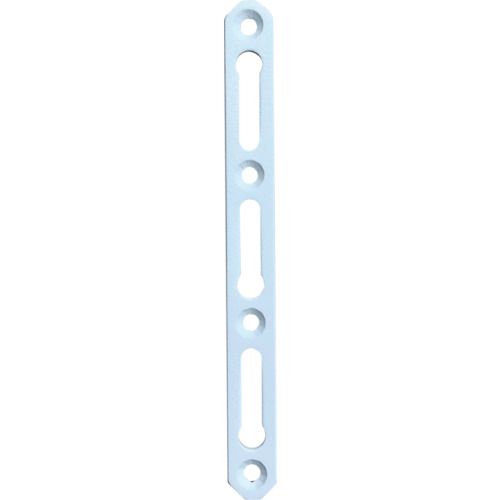 特長:●ビスでもボルトでも留め付けできるピッタリな金物です。 用途:●コーススレッド木ネジ(呼び径4.1mm) タッピング(呼び径4.5mm)などの良く使われるビスに合うように、ビス穴形状を設計。 仕様:●色：ホワイト●板厚(mm)：3●長...