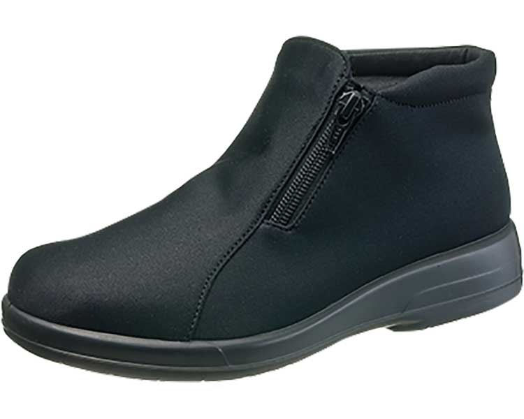 ●サイズ／22.0〜26.0cm（0.5cmきざみ）、ワイズ：3E ●重さ／約290g（片足23.0cm） ●材質／表材：合成繊維、底材：合成底 ●生産国／日本 ●屋外用・防水・透湿性の高い機能素材「ゴアテックスファブリクス」を採用。 ・ミ...