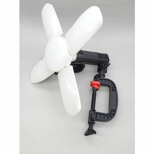 特長:●明るさ8500ルーメン非常に明るく、クイックリリースで取り外しが便利なバイス式です。●明るさ切替機能で8500lm、6000lmのスイッチのON、OFFの繰り返しで切替簡単です。 仕様:●明るさ(lm)：8500●幅(mm)：240...