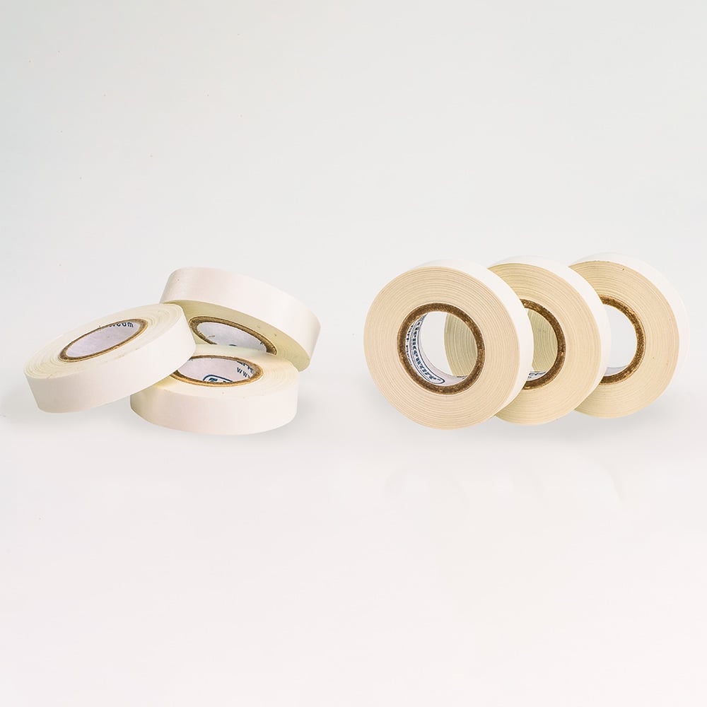 ほとんどの物（フッ素樹脂を含む）に粘着し、はがしてもあとが残りません。鉛筆・ボールペン・インク等で記入できます。耐薬品性に優れています。 サイズ：12.7mm×13.7mコア径（mm）：φ25.4色：白滅菌可／オートクレーブ（121℃ 20...