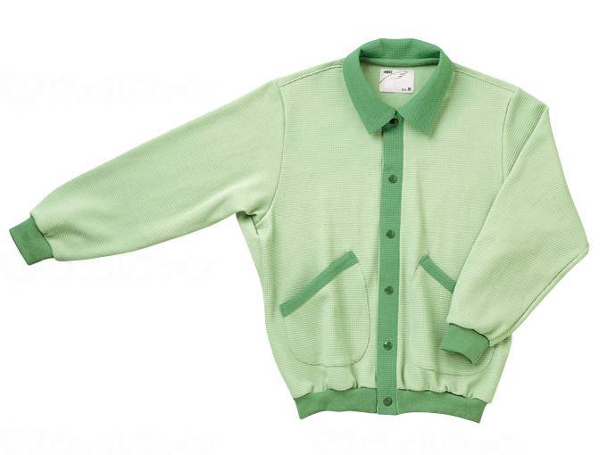 衣類 室内着他 お出かけ着 コメント高性能の素材とえりのカラーがポイント。上下そろえればさらにワンランク上の着こなしです。○表面にはしなやかで丈夫なポリエステル長繊維を使用し、裏面にはソフトな肌触りのポリエステルと綿の混紡糸を使用することで...