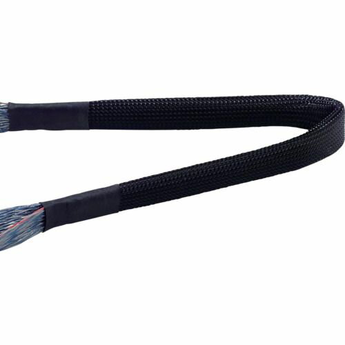 【特長】●メッシュ構造により柔軟性・屈曲性・伸縮性に優れたはケーブル保護スリーブです。【用途】●屋内のあらゆるケーブル保護に。【仕様】●色：黒色●呼び径(mm)：30●長さ(m)：25●内径(mm)：20〜40●外径(mm)：0●難燃性：U...