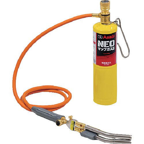 【特長】●電子着火のためライターは不要です。●銅管の裏まで炎が回る強力ターボ炎(渦巻炎)で効率良く加熱できます。●ホース付きのため、狭所での作業に最適です。●使用するNEOマップガス2は高圧ガス保安法適用除外のため、取り扱いが簡単です。●手...
