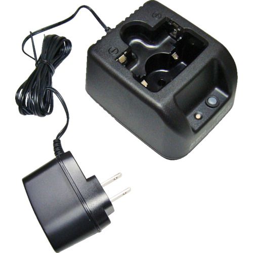 【用途】●バッテリーパックの充電用。【仕様】●色：ブラック●幅(mm)：84●奥行(mm)：100●高さ(mm)：58●電源：DC6V●適合機種：DJP221/DJP222/DJP421/DJP422●品名：シングル充電器セット【仕様2】●...