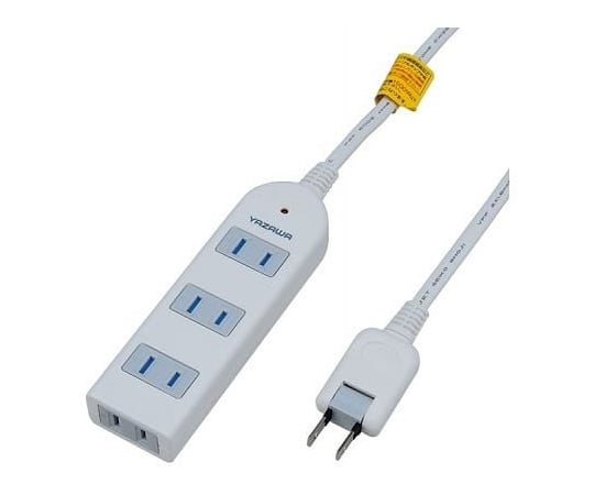 雷サージフィルターが雷の過電圧から接続機器を保護します。ホコリの進入を防止する安全シャッター付きです。狭い場所でも使える180°可動のスイングプラグです。スイングプラグ中央部・差込口には熱に強いユリア樹脂を使用しています。プラグはホコリや湿...