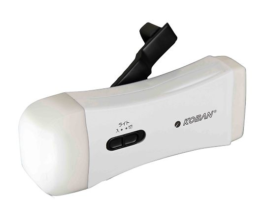 特徴 劣化しにくいバッテリーのスーパーキャパシタ搭載。スマートフォンと携帯電話の充電ができる手回しライトです。仕様 光源：高輝度白色LEDφ5mm 1W スポットライト照度：約20lx（1m） 電源：キャパシタ2.7V 20F 機能：スポッ...